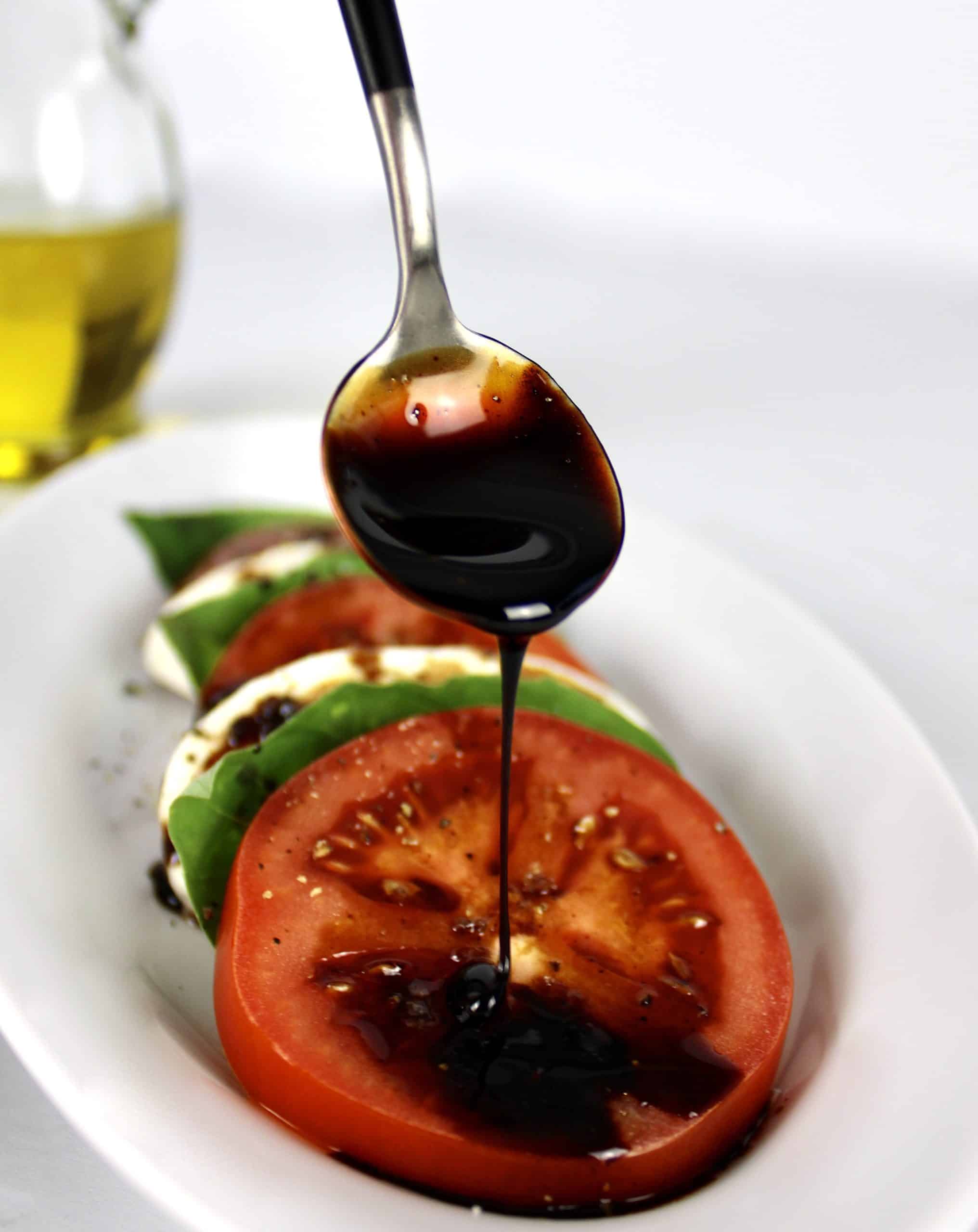 Balsamic Reduction (Balsamic Glaze) - Keto Cooking Christian