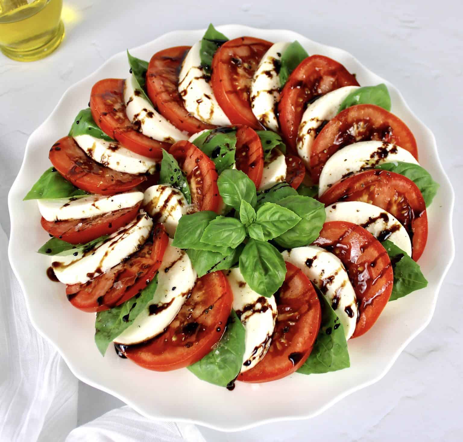 Caprese Salad with Balsamic Reduction - Keto Cooking Christian