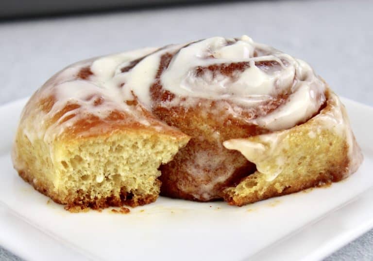 Homemade Keto Cinnamon Rolls - Keto Cooking Christian